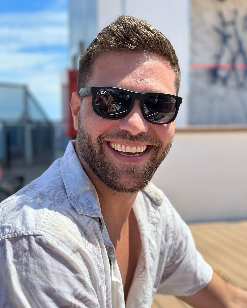 Instrutor de voo e torcedor do Flamengo: conheça namorado de Bia ...