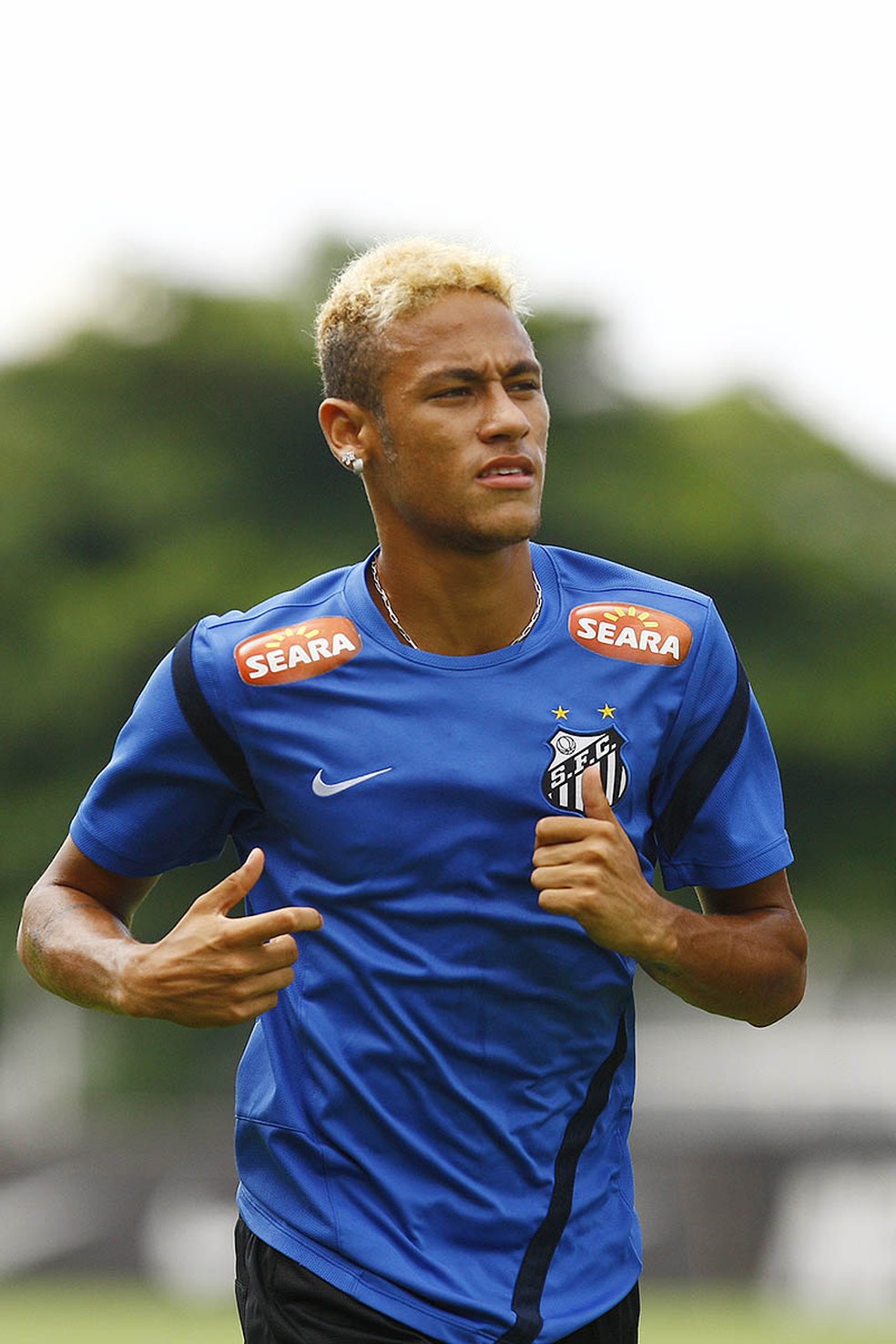 Neymar no Santos: relembre os cabelos do craque na primeira passagem ...