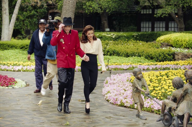 O que aconteceu com Neverland? Rancho de Michael Jackson ficou ...