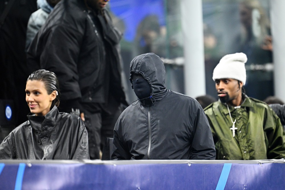 Kanye West marca presença em jogo da Liga dos Campeões entre Inter de ...
