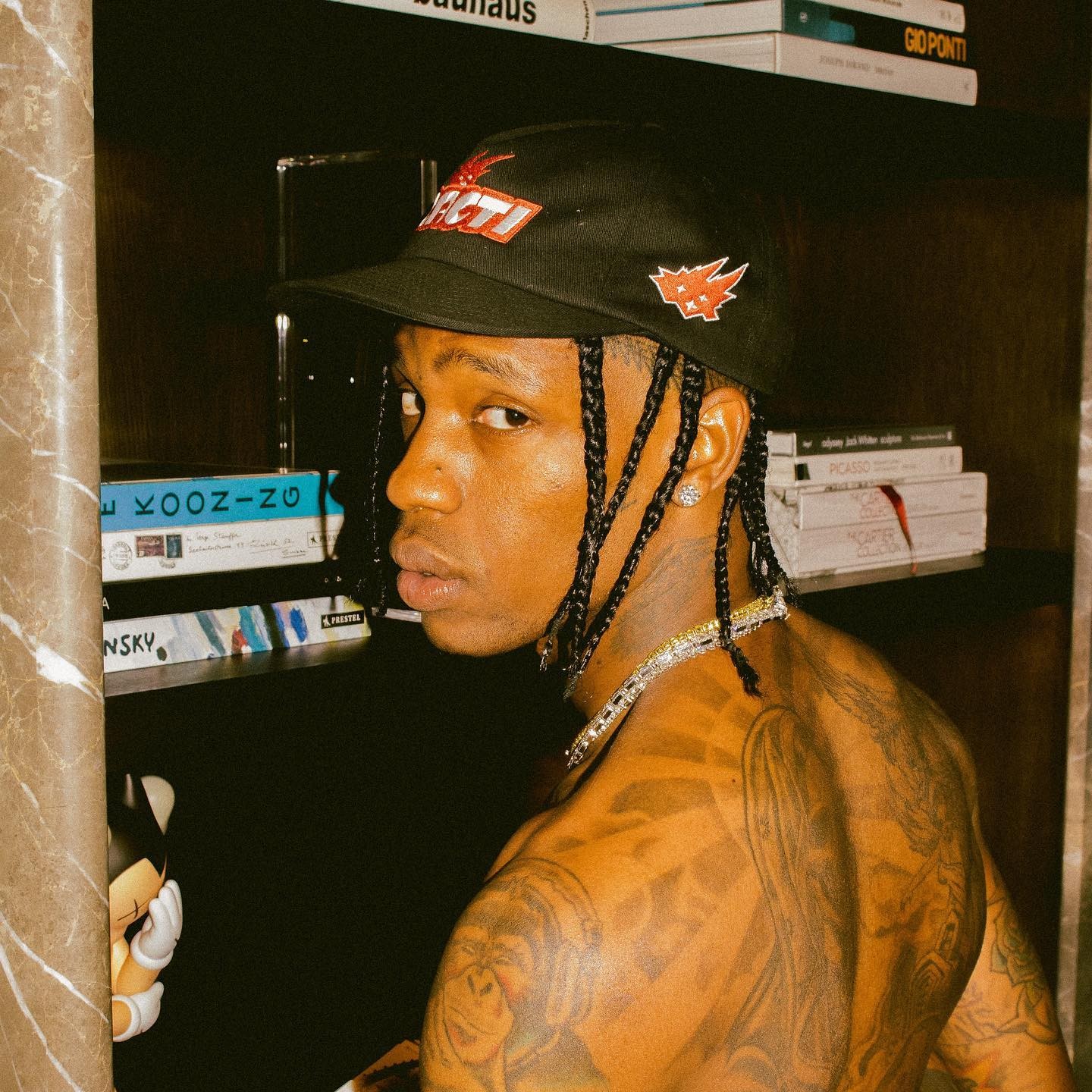 Ex de Kardashian e tragédia em show: quem é Travis Scott, principal ...