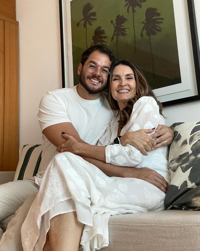 Fátima Bernardes comemora 7 anos com Túlio Gadêlha