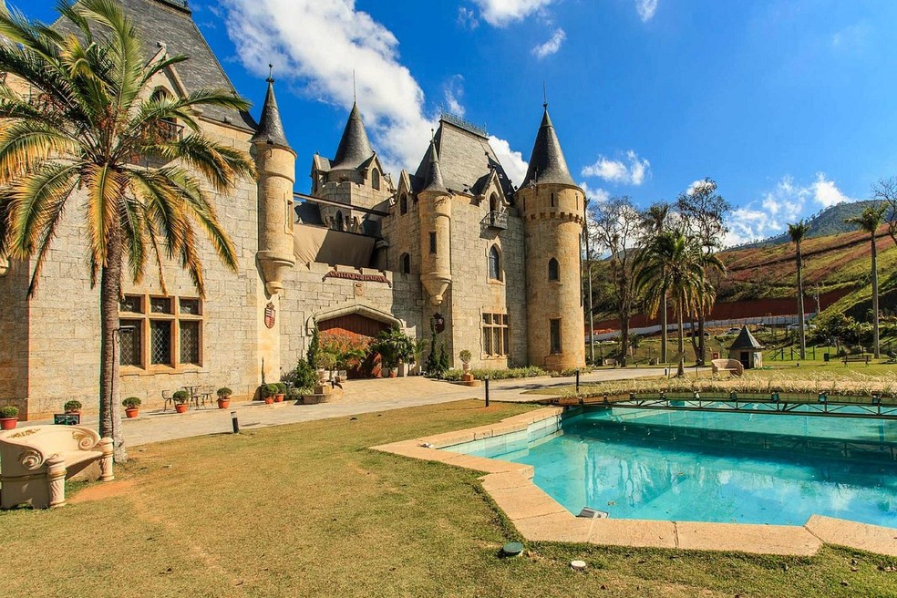 Onde ficam os castelos do Brasil e quem são seus donos