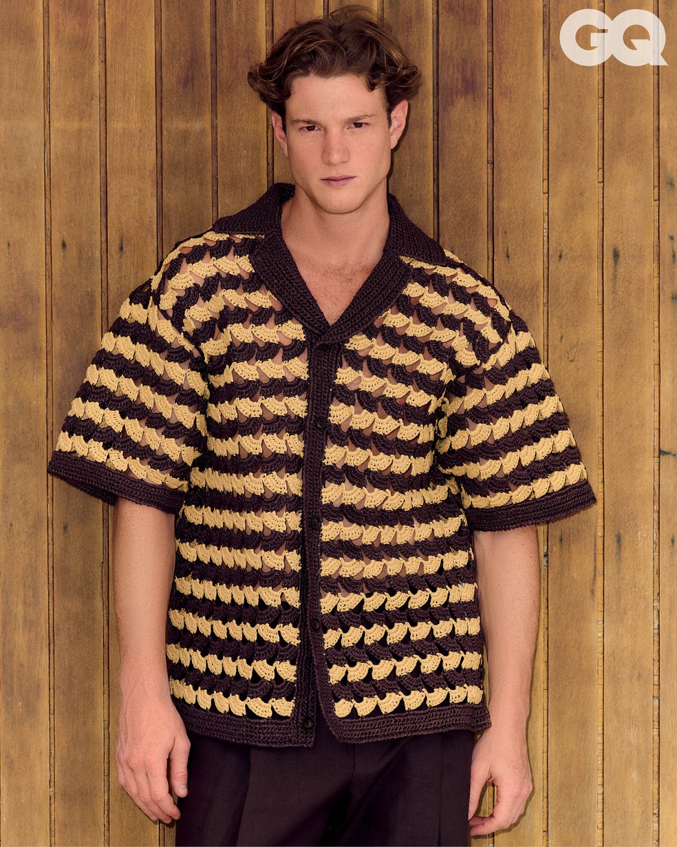 Pedro Novaes revela ajuda fundamental de namorada jornalista para viver Beto em 'Garota do Momento'