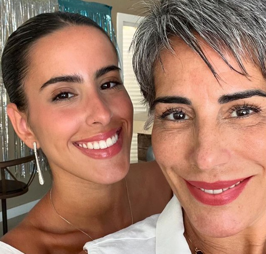 Gloria Pires celebra aniversário da filha, Ana Morais: 'Te amo muito'